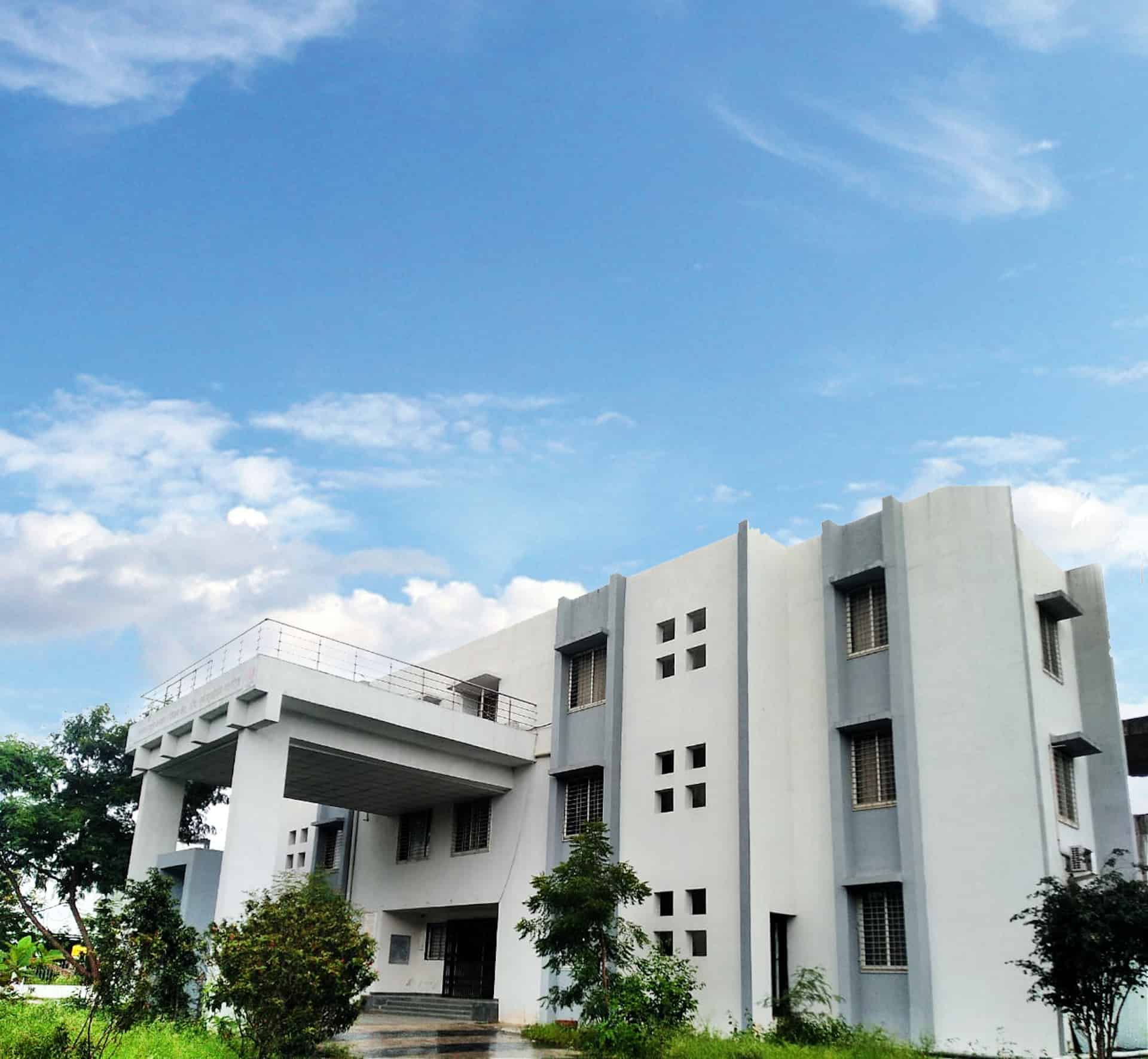 Construction of VIP Guest House building for Aundh Hospital, Pune ...